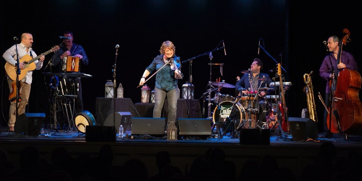 Eileen Ivers Joyful Christmas | Sheen Center for Thought and Culture